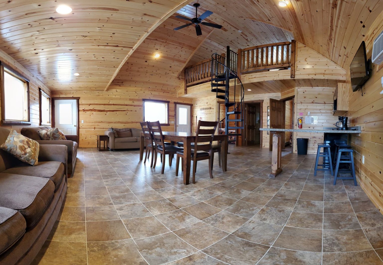 Edge-O-Dells Bar & Resort